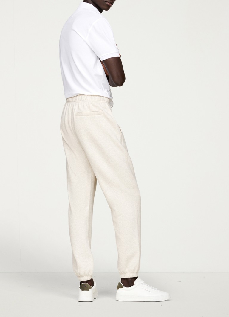 Essentials kleding koop je online bij de Bijenkorf