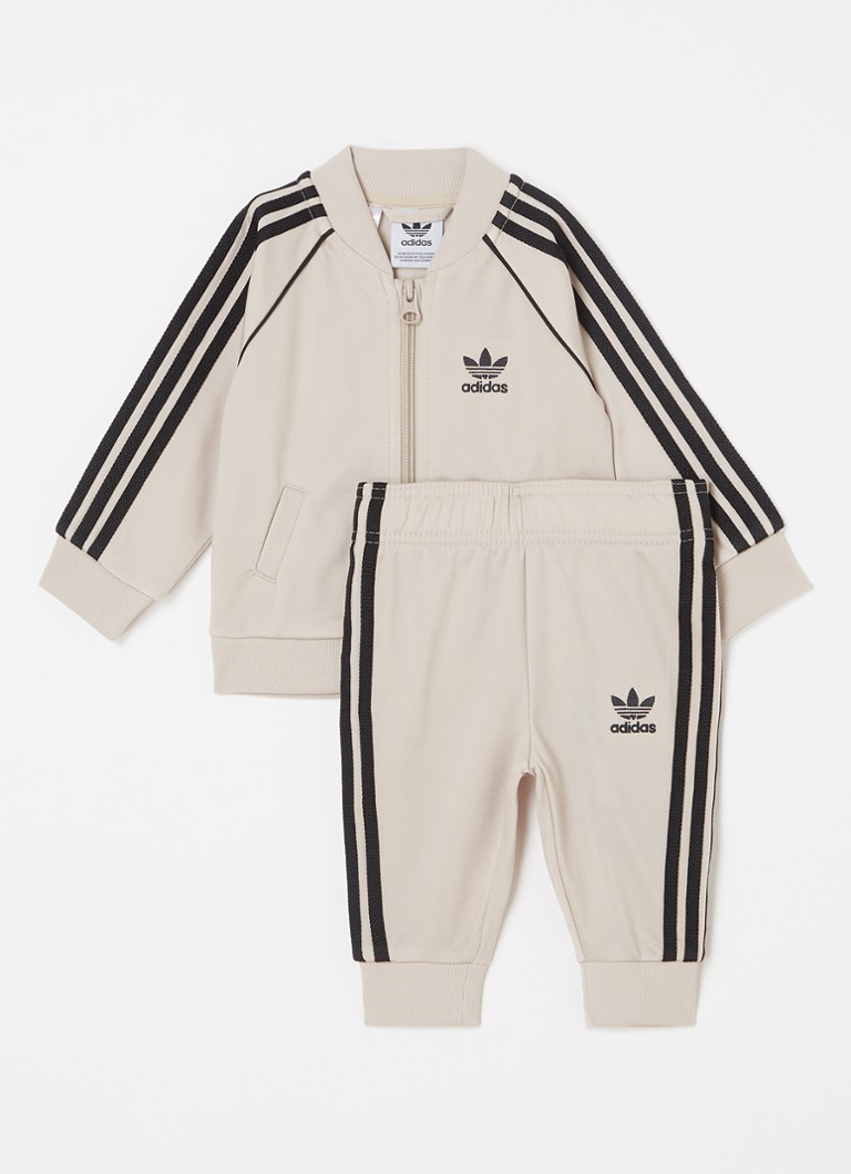 Adidas Superstar trainingpak met logo 2-delig • Beige • de Bijenkorf