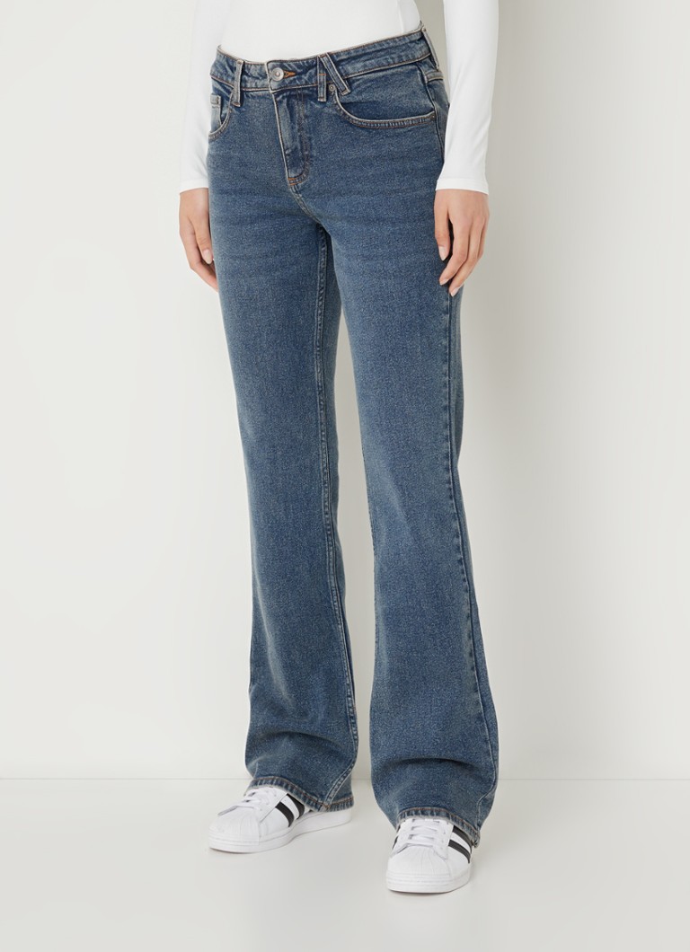 America Today Aurora low waist bootcut jeans in donkere wassing ...