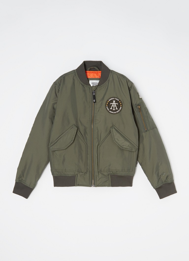 America Today Bomberjack met klepzakken en patch • Olijfgroen • de ...