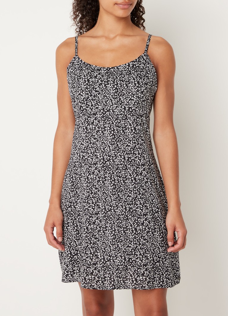 America Today Diana mini jurk met bloemenprint • Zwart • de Bijenkorf