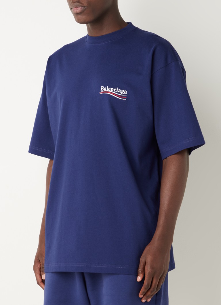 Balenciaga Oversized T-shirt met logo- en backprint • Blauw • de Bijenkorf