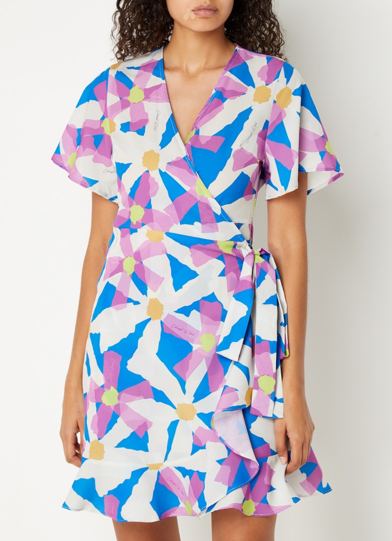 Colourful Rebel Telsi mini wikkeljurk met bloemenprint en vlindermouw ...