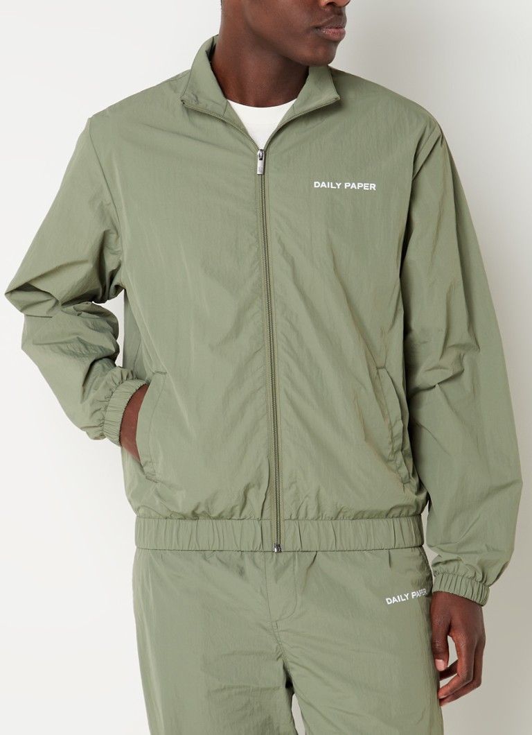 Daily Paper Eward jack met steekzakken en logo • Olijfgroen • de Bijenkorf