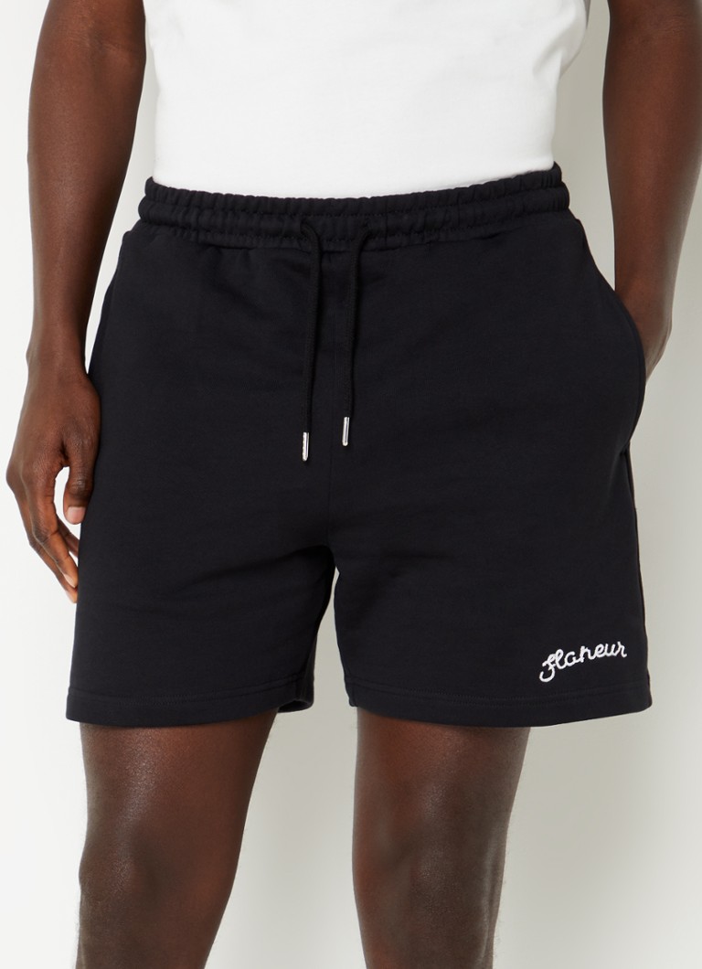 FLÂNEUR Signature regular fit korte joggingbroek met logo • Zwart • de ...