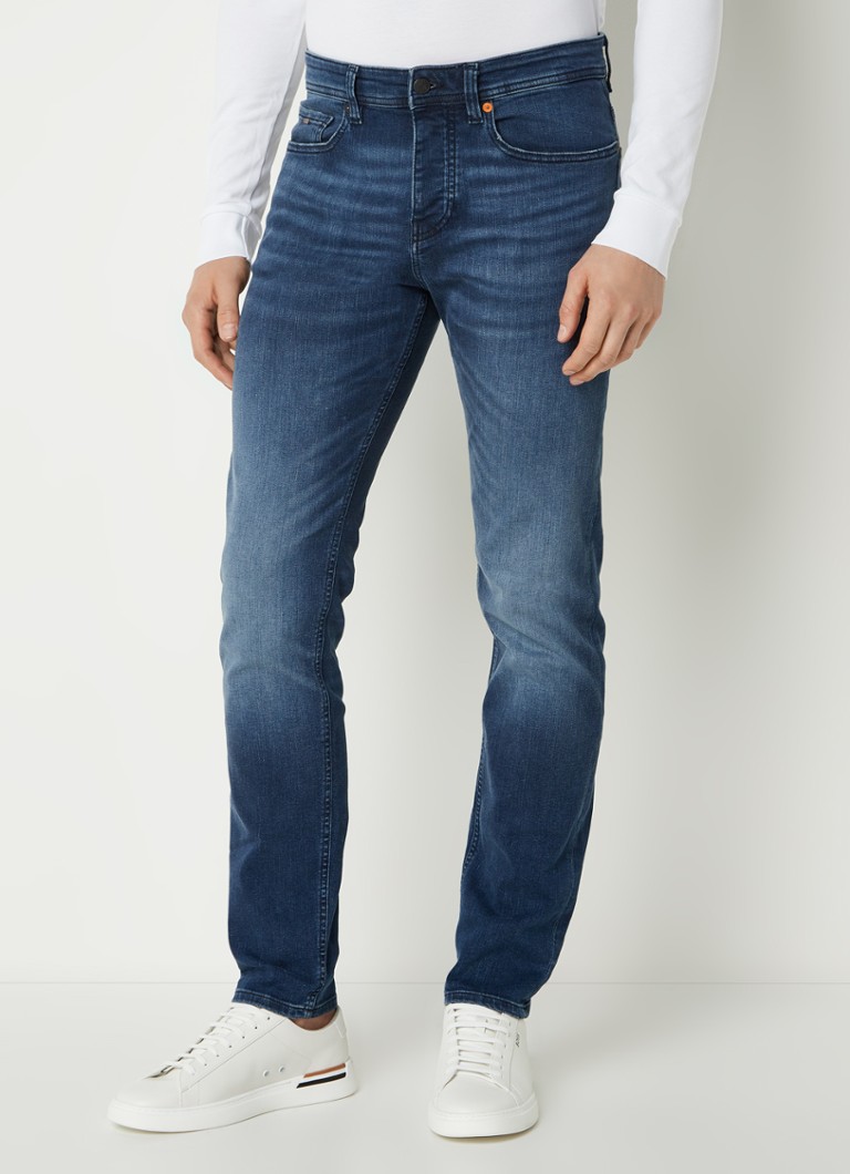 HUGO BOSS Taber tapered fit jeans met medium wassing en stretch ...