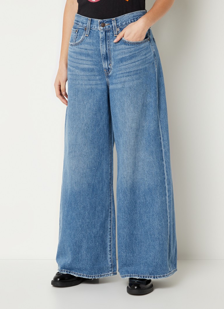 Levi's XL Flood high waist wide leg jeans in lyocellblend met medium ...