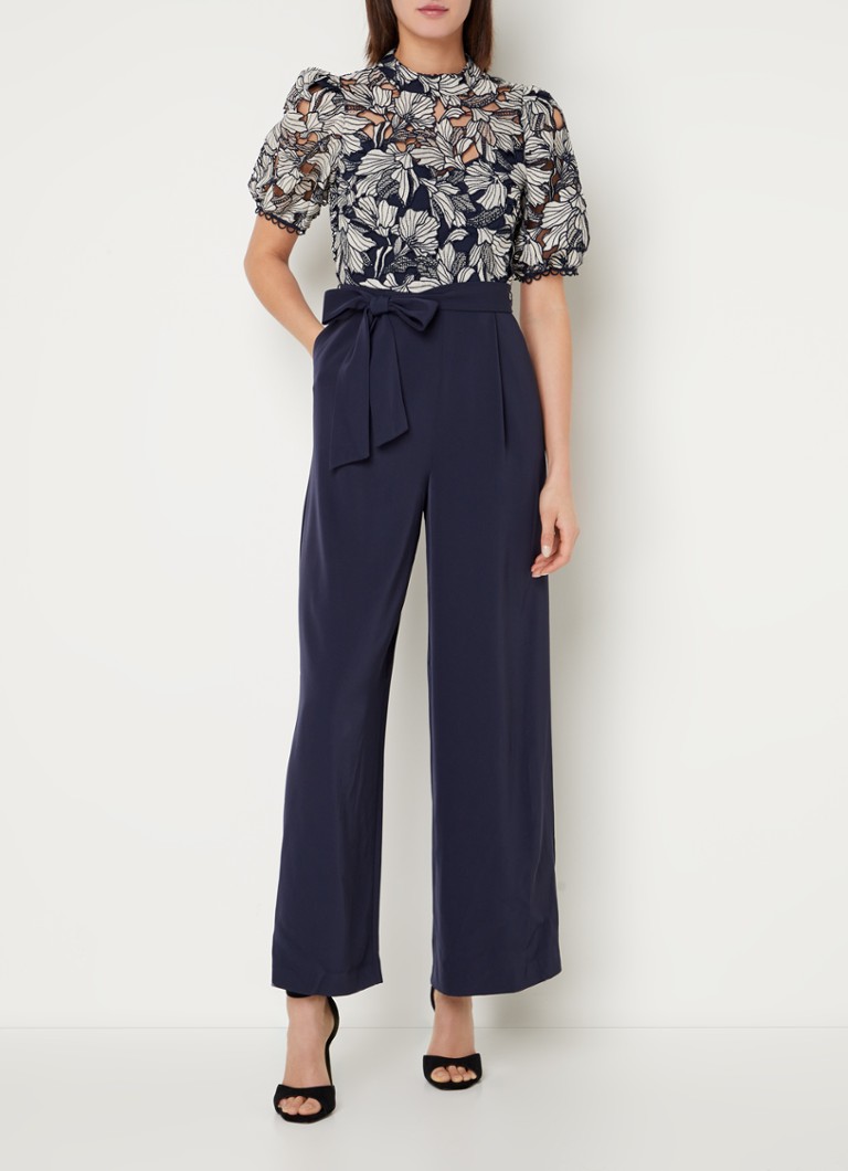 Phase Eight Caitlyn straight fit Jumpsuit met bloemenprint en strikceintuur • Blauw • de Bijenkorf