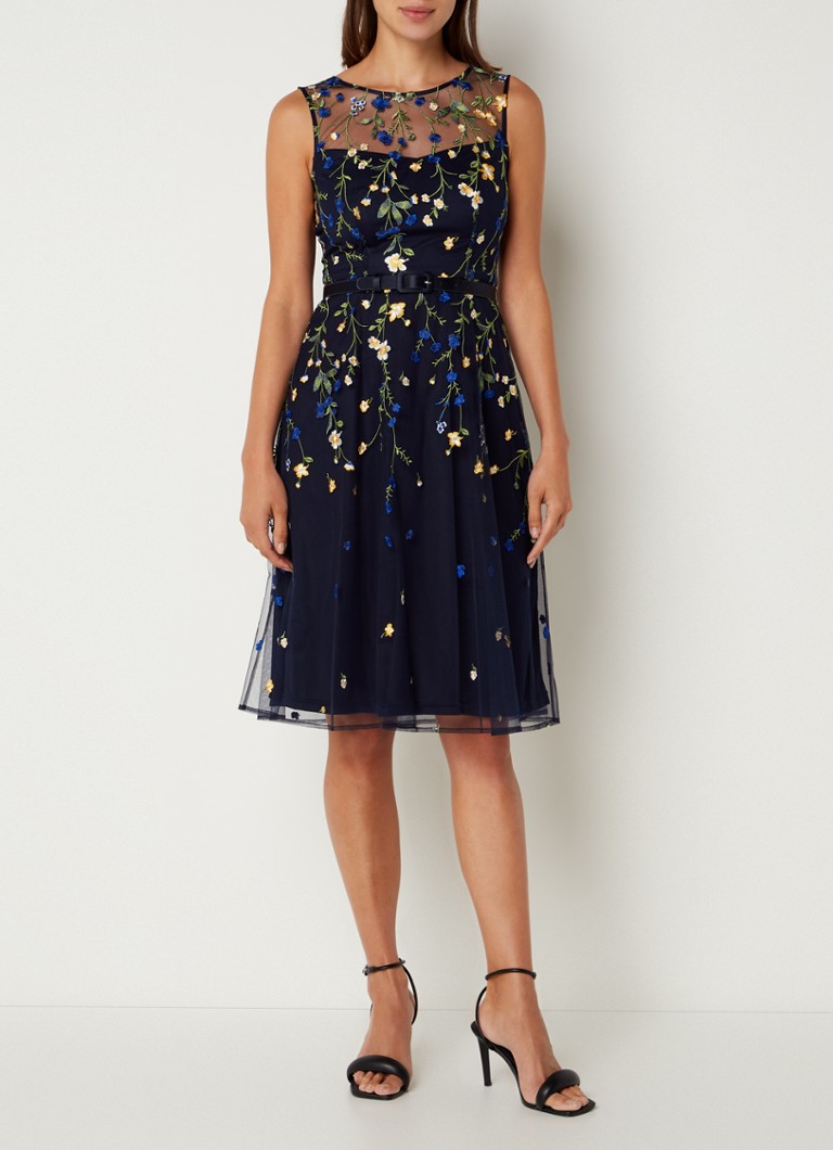 Phase Eight Esmeralda Mini Jurk Met Ceintuur En Bloemborduring