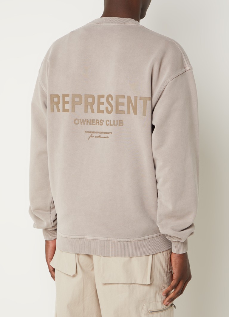 Represent Owners Club sweater met logo- en backprint • Zand • de Bijenkorf