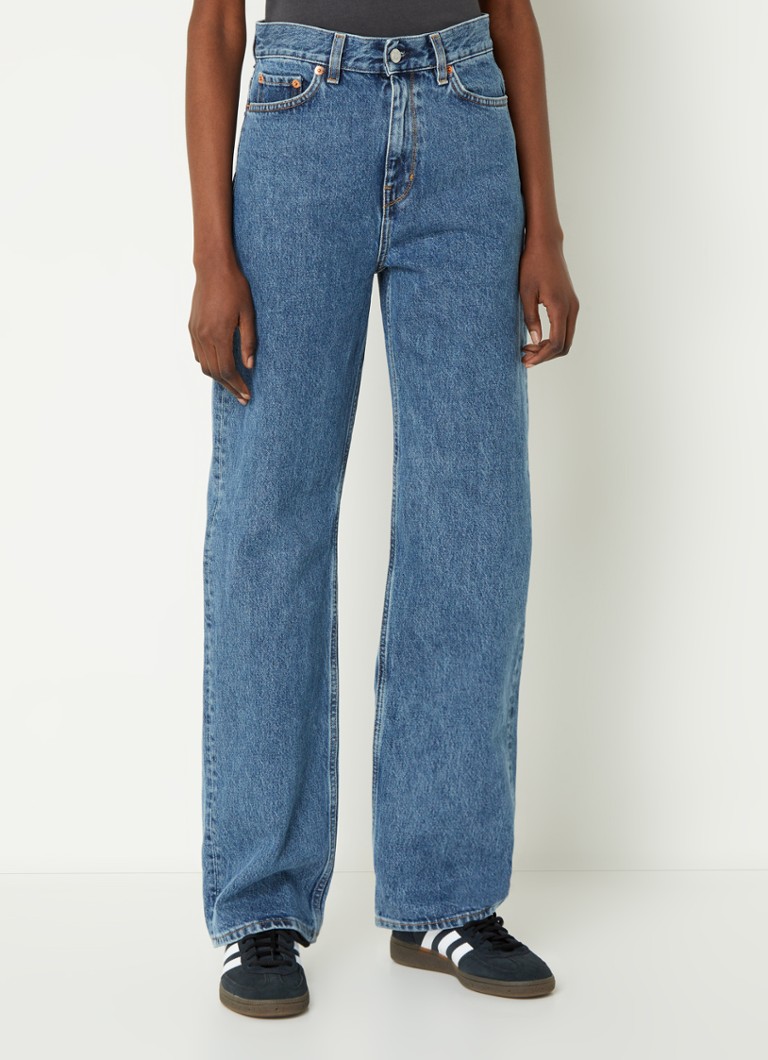 Sporty & Rich Mid waist tapered fit jeans met medium wassing • Indigo ...