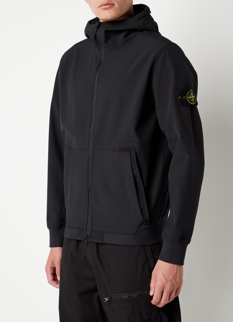 Stone Island Q0122 Softshell jack met ritszakken en capuchon • Zwart ...