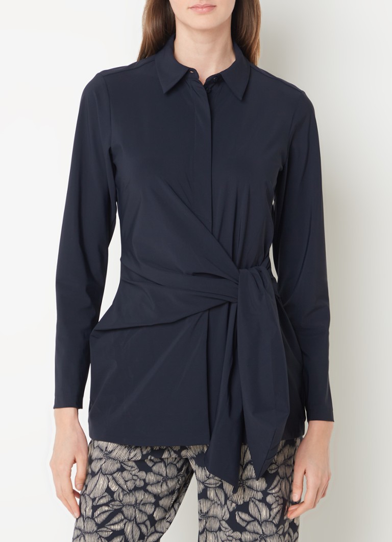 Studio Anneloes Pieke blouse van travelstof met strikdetail ...
