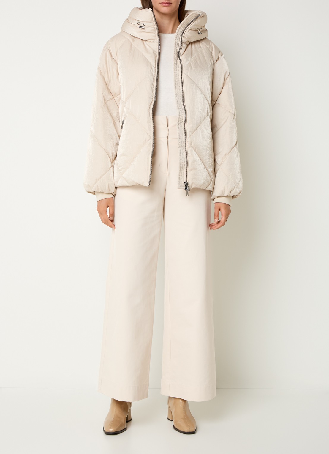 Beaumont Nowy puffer jack met capuchon en glanzende finish • Creme • de ...