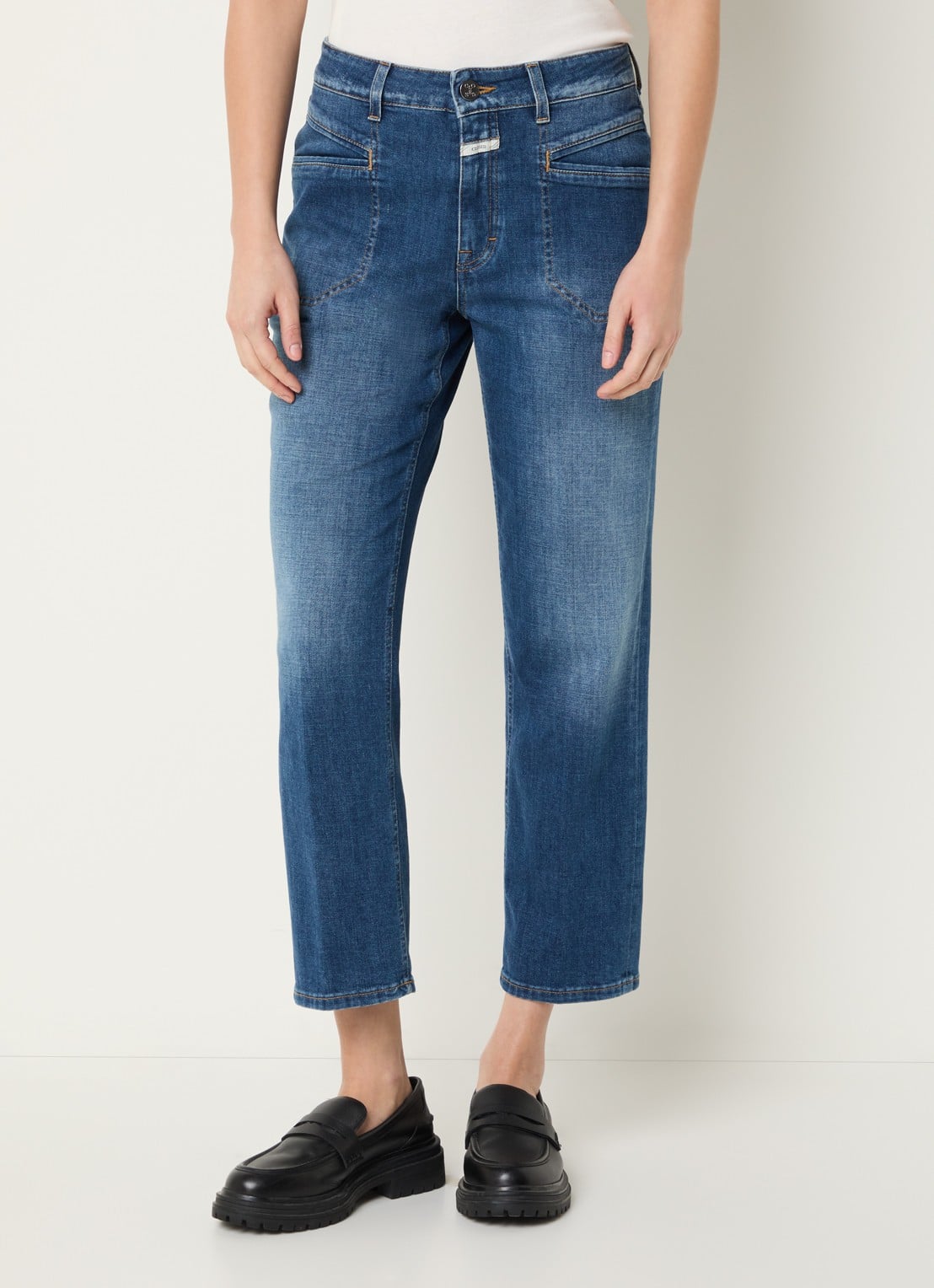 CLOSED Mira-X mid waist straight leg cropped jeans met medium wassing ...