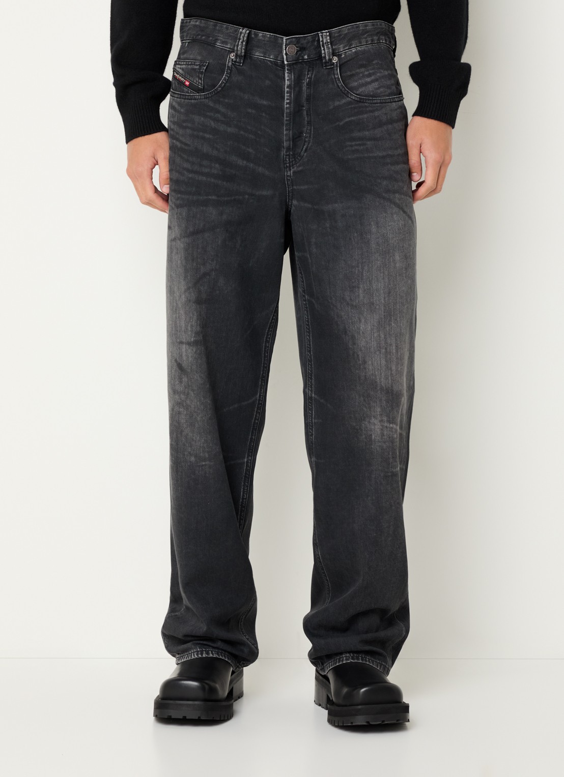 Diesel 2001 D-marco loose fit jeans met gekleurde wassing • Indigo • de ...