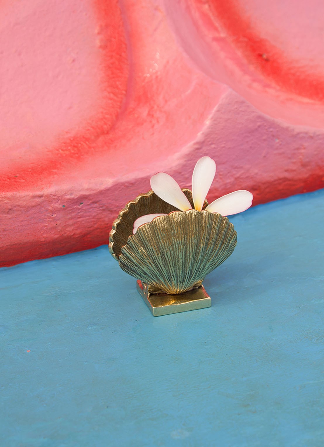 Doing Goods Scarlett Schelp houder • Goud • de Bijenkorf