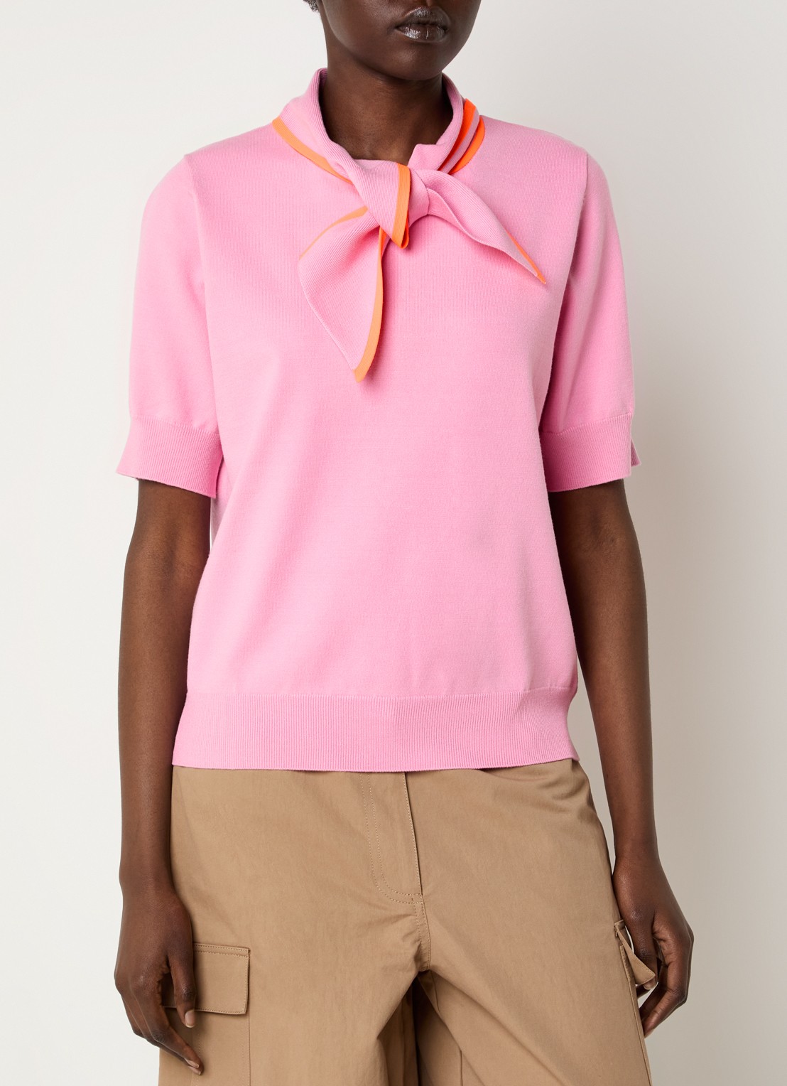 Essentiel Antwerp Top met sjaalkraag • Roze • de Bijenkorf