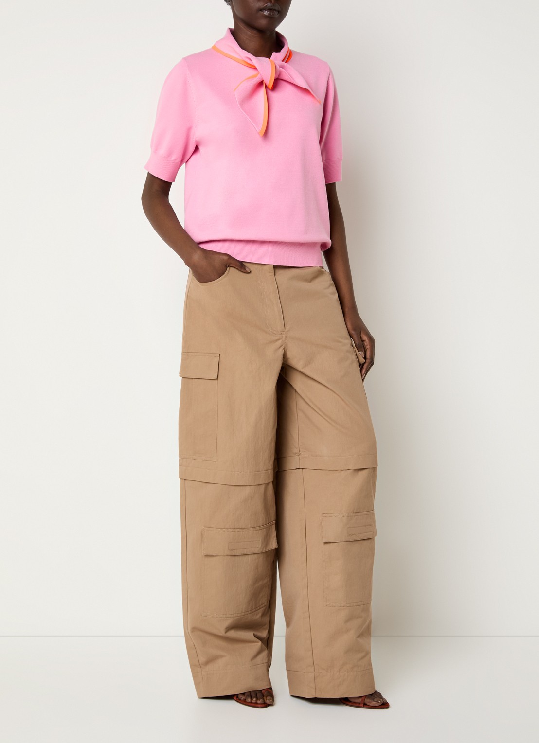 Essentiel Antwerp Top met sjaalkraag • Roze • de Bijenkorf