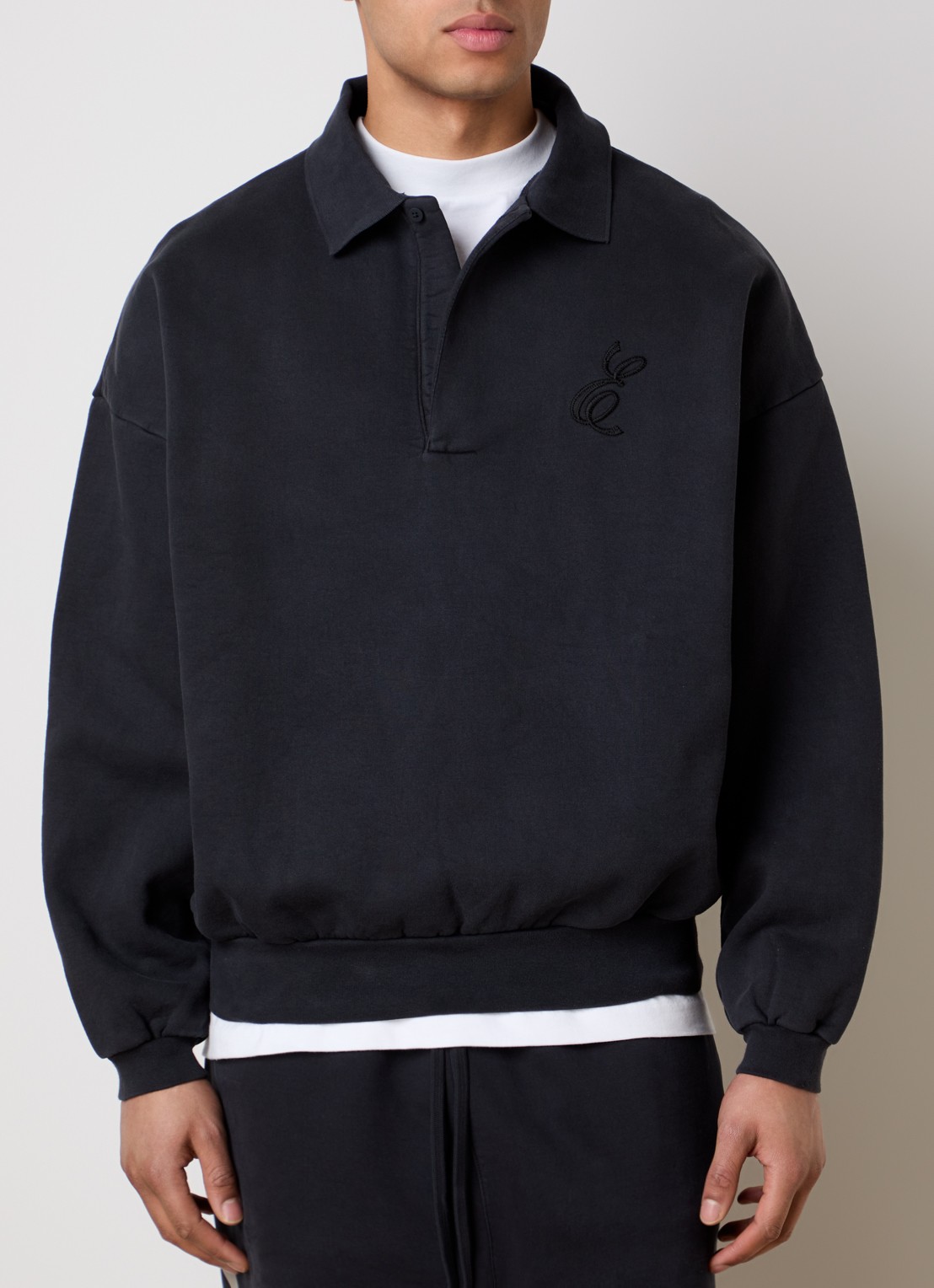 Fear of God Essentials H025 sweater met polokraag en logoborduring ...