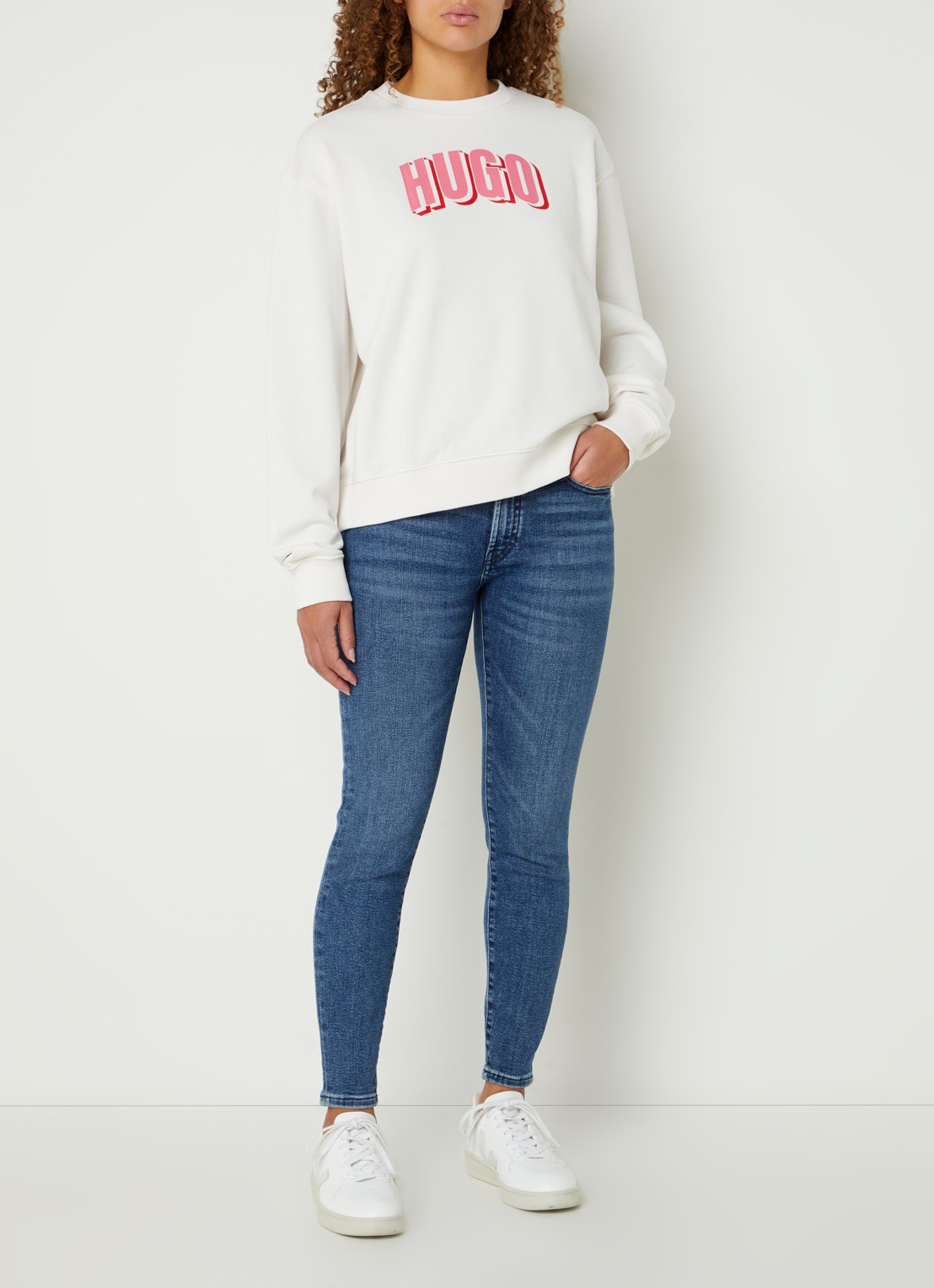 HUGO Deroxina sweater met print en verwassen afwerking • Beige • de ...
