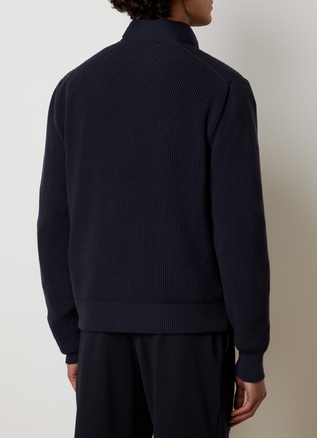 Moncler Puffer jack met donsvulling en ritszakken • Donkerblauw • de ...