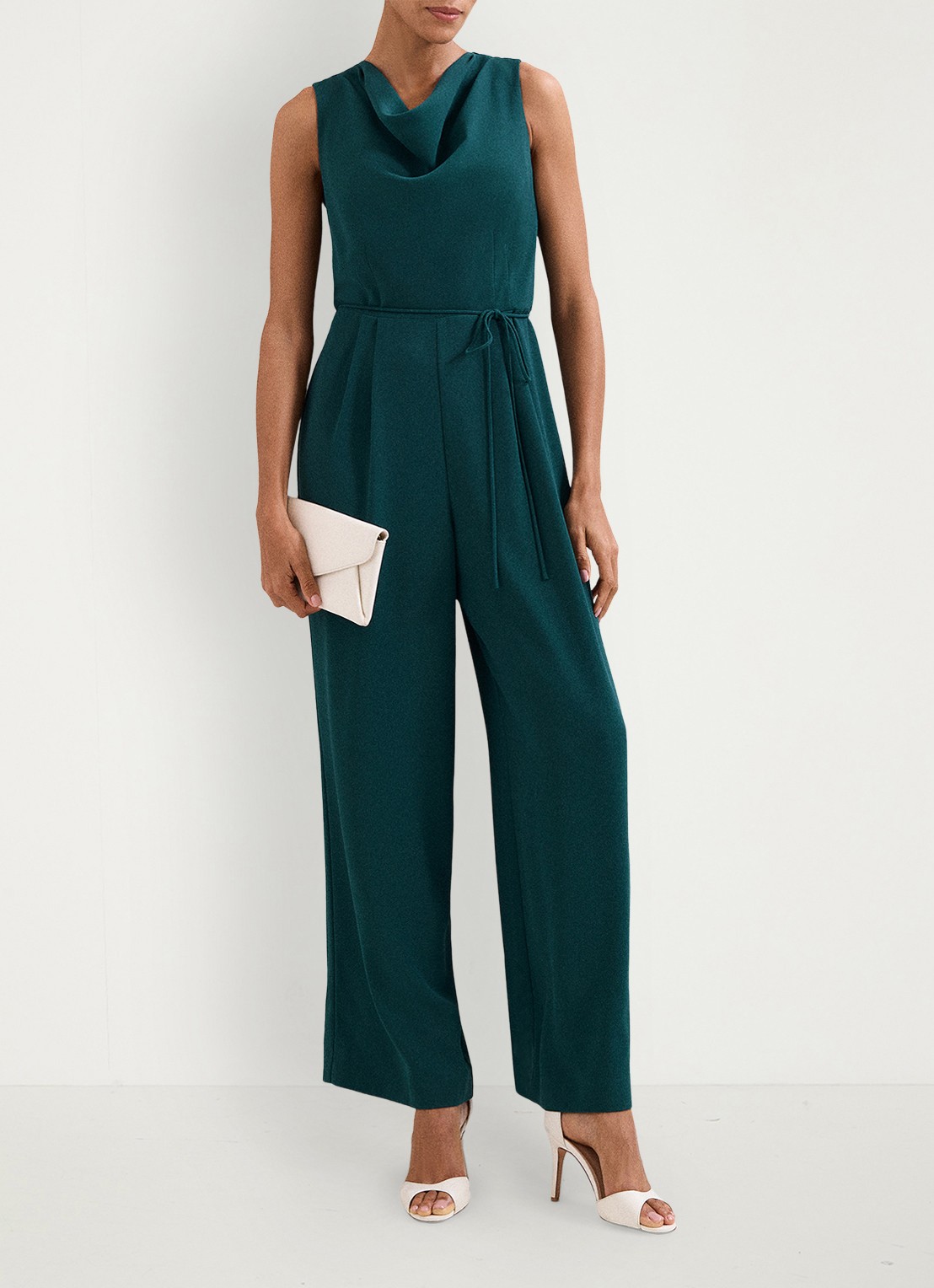 Phase Eight Monique loose fit jumpsuit met waterval hals • Zeegroen ...