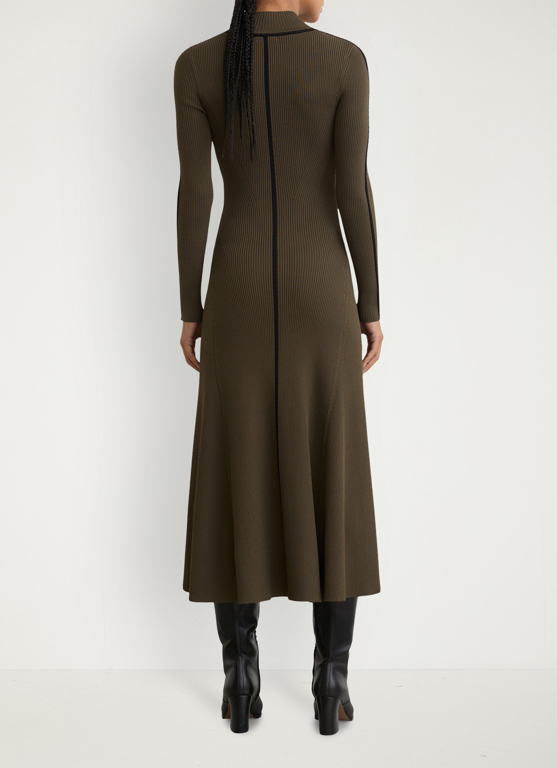 Reiss Polly midi ribgebreide jurk met opstaande kraag • Bronsgroen • de ...