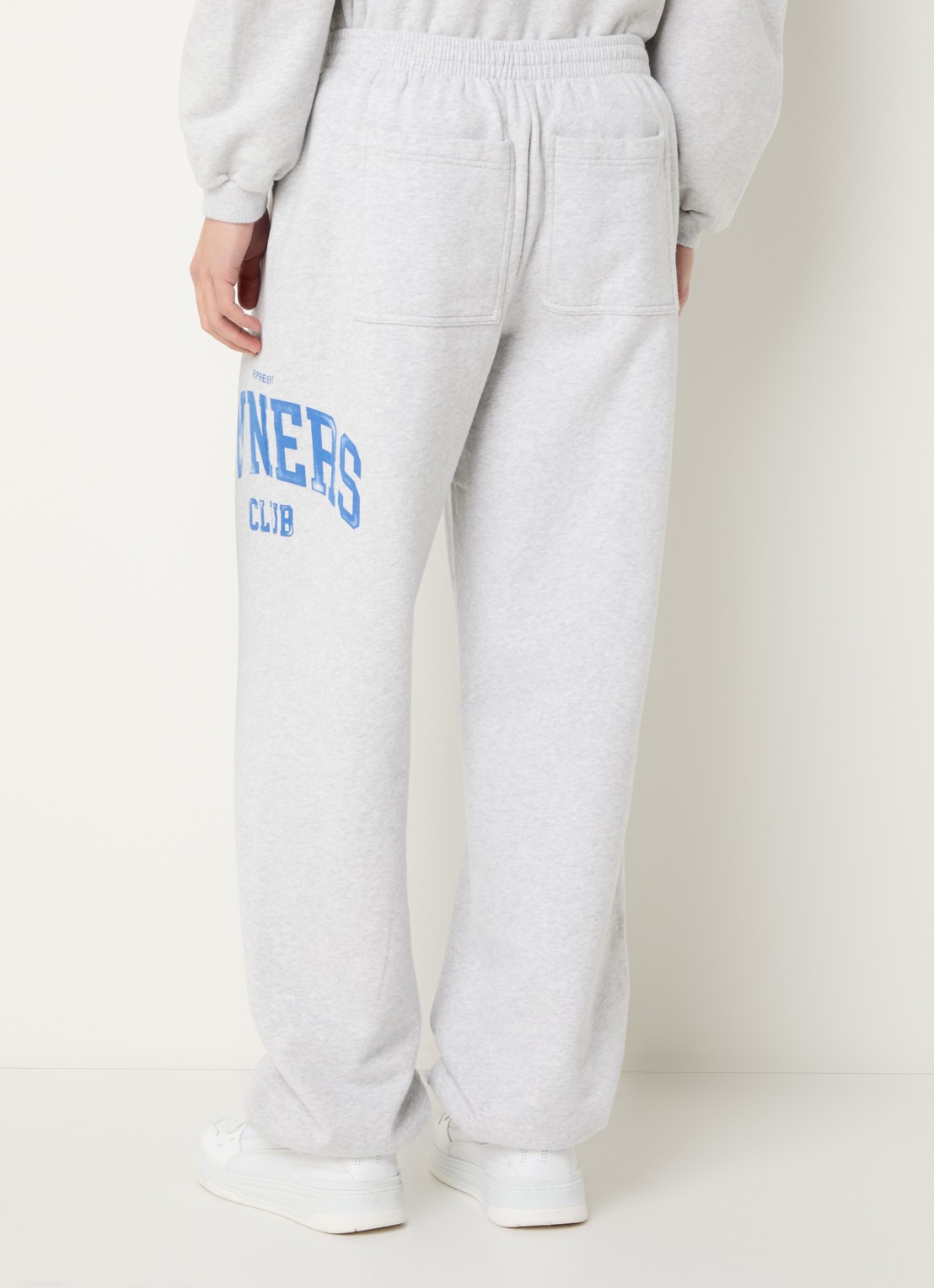 Represent Mid waist tapered fit joggingbroek met logo • Lichtgrijs • de ...