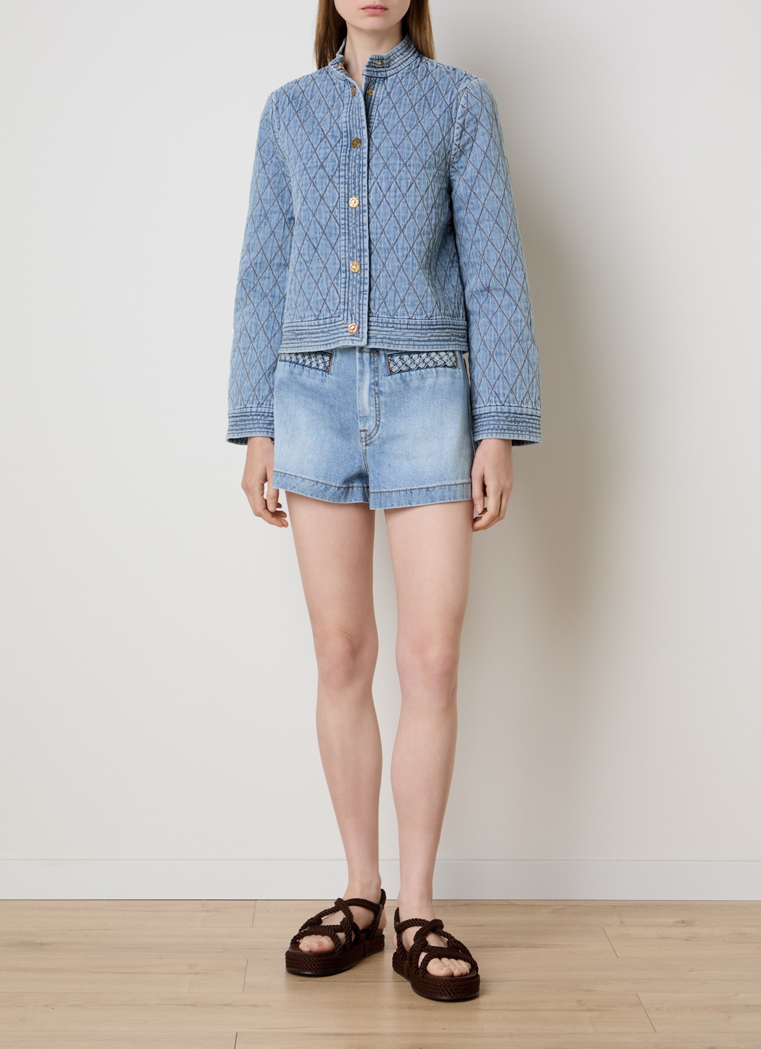 Zimmermann Indra high waist loose fit korte broek van denim • Indigo ...