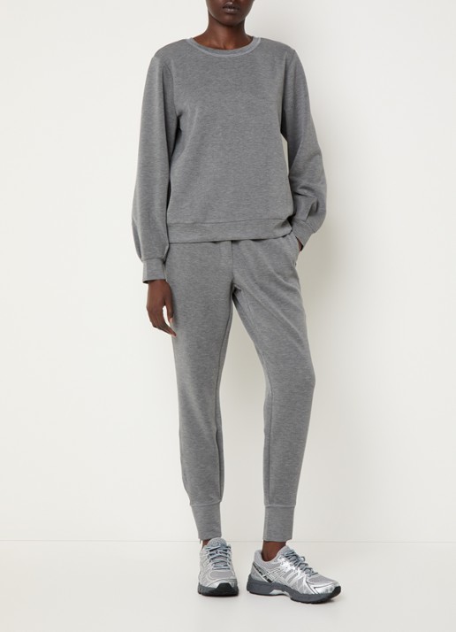 Essentials kleding koop je online bij de Bijenkorf