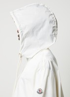 Moncler Windjack met logo en ritszakken • Wit • de Bijenkorf